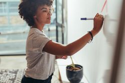 Update Idea Photos - Download 1981 Free Images - Noun Project