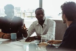 Smart Conversation Photos - Download 2,692 Free Images - Noun Project